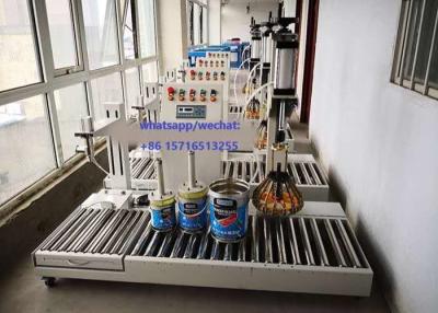 China Het semi Automatische van de Viscositeits Chemische Smeermiddelen van de Verf Vullende Machine Hoge de Verfvat Wegen Te koop