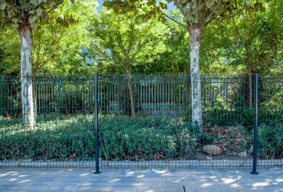 China 3.0mm Curved Wire Fence Galvanized Welded Steel Iron 3d for sale