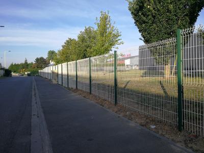 China PVC Coated 3D Fence Welded Wire Mesh Fence for Security and Gardening for sale