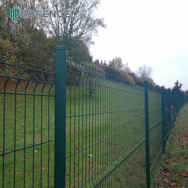 Quality Home Outdoor Security Curvy Welded Wire Fence 3D Curved Welded Pvc Garden Fence for sale