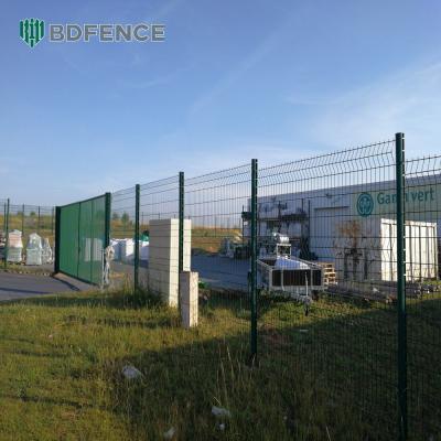 China Easy Installation Garden Security Perimeter Customized 3D Curved Iron Wire Mesh Fence Peach Shape Post Fencing for sale