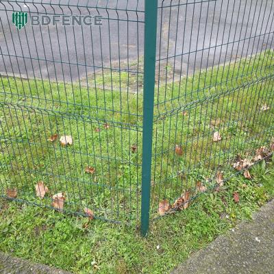 China 3mm 3d Fence Panels Coated Border Green Garden Wire Mesh Fence With V Folds for sale