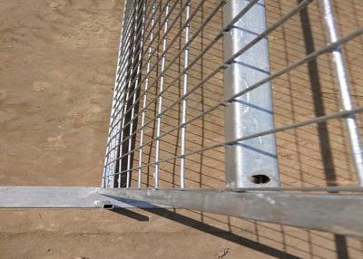China Q235 Steel Powder Coated Temp Construction Fence for sale