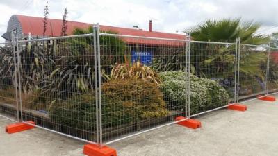 China Australia Standard Temp Construction Fence 6ft Height 50x200 Mm Hole Size for sale