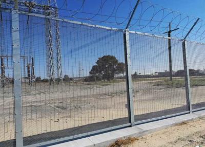 China Antirust 6 Foot Cyclone Chain Link Fence Guard Against Thieves for sale