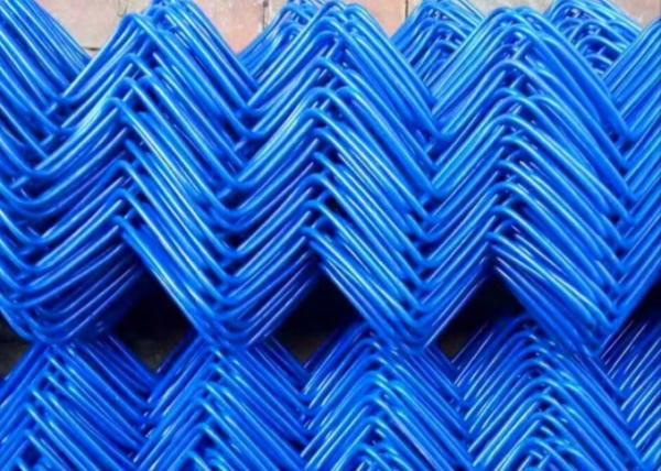 Quality Hot Dipped / Electro Galvanized Cyclone Wire Mesh Garden Security Fence Chain for sale