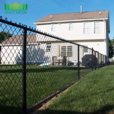China 30m Length PVC Coated Chain Link Garden Fence With Round Post for sale