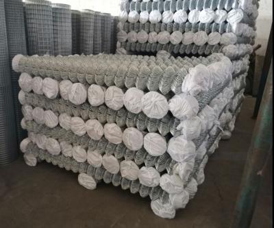 China Galvanized 6ft chain link fence 9 gauge non rusting Easily Assembled for sale
