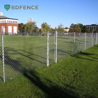 China Extensions 100 Meters  Diamond Chain Link Fence Hot Dip Galvanized Wire Mesh Fence for sale