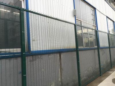 China Anti Theft Anti Climb Mesh Fence Hot Dip Galvanized Welded Wire For School Yard Garden for sale