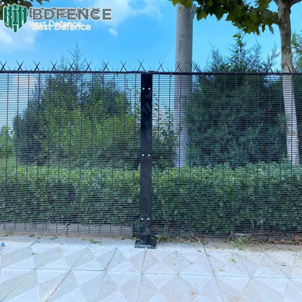Quality 2.4m 358 Anti Climb Security Fencing Anti Cutting Mesh For Residential Garden for sale