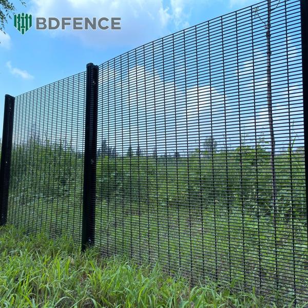 Quality 358 Anti Climb Pvc Coated Fence Boundary Wall Grill Design Clear View for sale