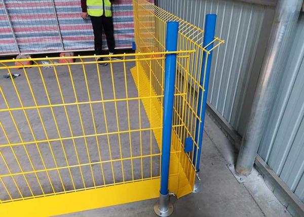 Quality 50X100mm Pvc Coated Temporary Edge Protection Barriers for sale