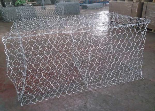 Quality Soft structure Galvanized Steel Wire Gabion Fence System for sale