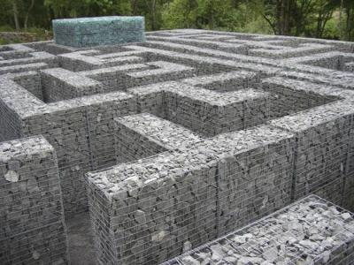 Quality Retaining Walls Erosion Resistant Gabion Fence System for sale