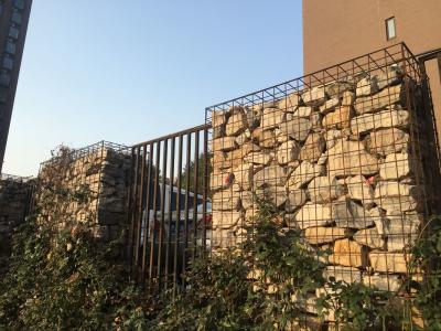 China 2*1*1 Gabion Fence System Iron Hot Dipped Galvanized Wire for sale