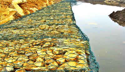 China Pvc Coated Galvanized 2m Gabion Basket Woven for sale