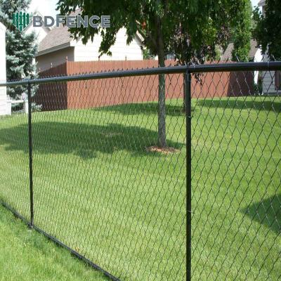 China 1.8m Height PVC Coated Chain Link Fence 60X60 1.8X25m Secure Sturdy Fencing for sale