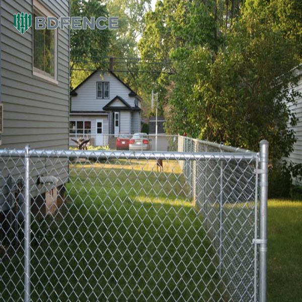 Quality Dog Playpen Chain Link Fence Chew-Proof Edging for sale