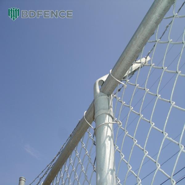 Quality Logistics Park Chain Link Fence Loading Dock for sale