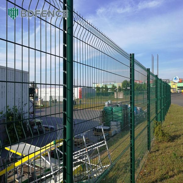 Quality Villa Courtyard 2.0 M High V Mesh Security Fencing Security Guard for sale