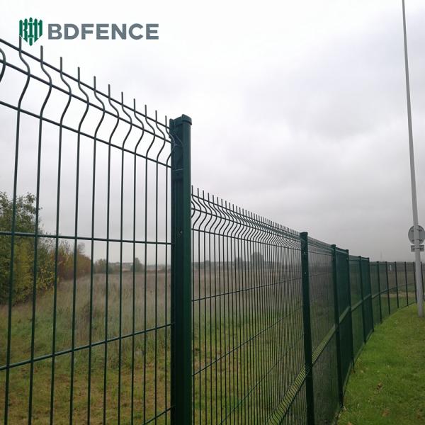 Quality Villa Courtyard 2.0 M High V Mesh Security Fencing Security Guard for sale