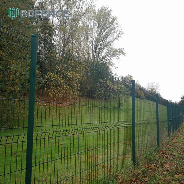 Quality OHSAS 18001 2007 Farm Star Picket Fence Posts for sale