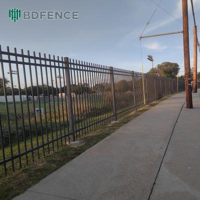 China Modern Tubular Steel Fence Sleek Design for sale
