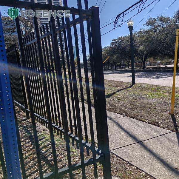 Quality Coastal Tubular Steel Fence Humidity Resistant for sale