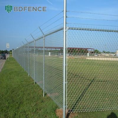 China Cheap Galvanized Diamond Wire Netting Pvc Chain Link Fence for Seaside Fence for sale