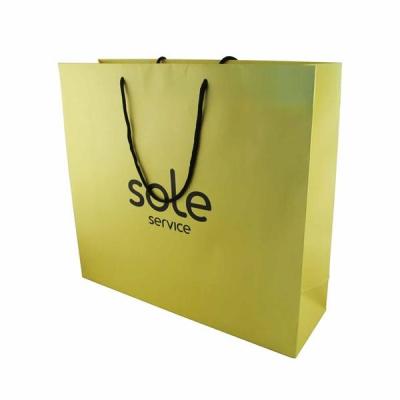 China china christmas printed custom design shopping bag 250g c1s art paper,c1s art paper material shopping bags with handles for sale
