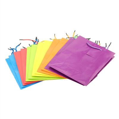 China low minimum order quantity offset printing kraft kardboard art paper shopping bags,offset printing paper bags for sale