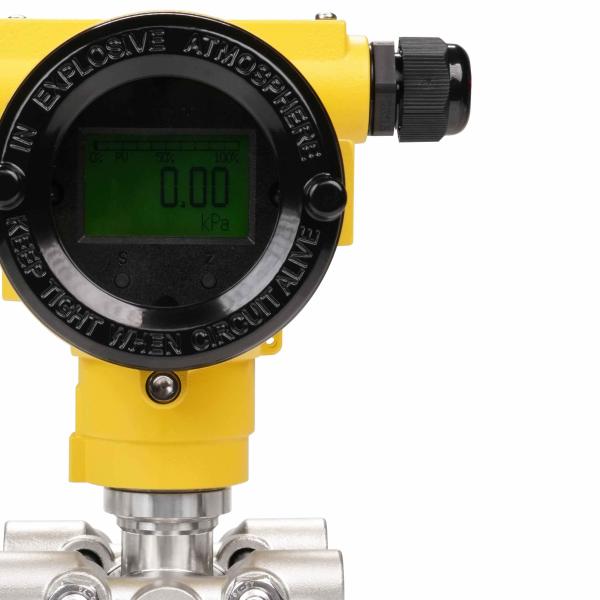 Quality High Precision Differential Pressure Transmitter 4 20mA With HART Protocol for sale