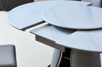 China Modern Statement Dining Table Curved Pedestal Design for Small Spaces for sale