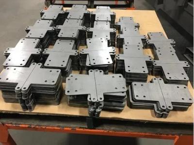 China ISO9001 SUS201 CNC Laser Cutting Sheet Custom Bent Sheet Metal Fabricator à venda