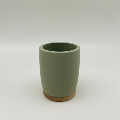 China Green color Polyresin Bath Accessory Set round shape with wooden parts for sale