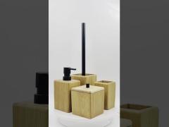 Houten badkameraccessoires in vierkante en rechthoekige vorm met zwart pompkop zeep schotel zeep dispenser
