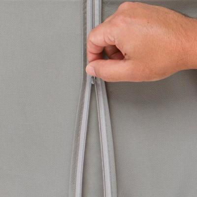 Cina Copertura non tessuta respirabile alla moda del vestito 260gsm di CMYK 40x2.5cm in vendita
