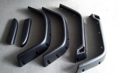 China Alargamentos materiais do para-choque do arco da roda do ABS do estilo do bolso para TJ 6PS 97-96 à venda
