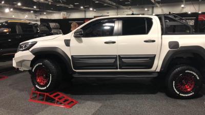 China Gzdl4wd Onderdelen Auto Treeplank Pp Aluminium Voor Hilux Revo Te koop