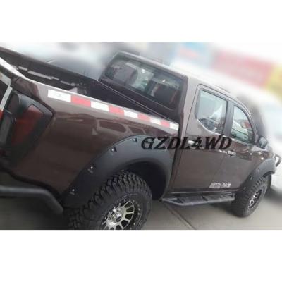 China Polijst Zwarte het Stootkussengloed van Nissan Navara Np300 Te koop