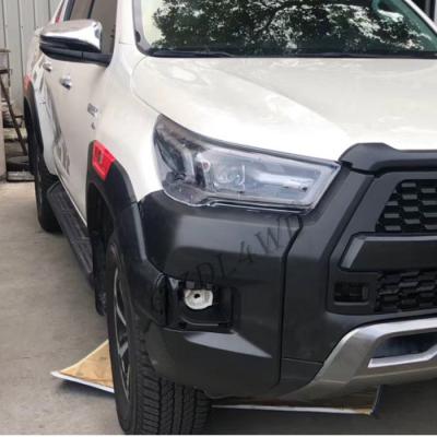Cina I fari dell'automobile sono adatto al faro di ringiovanimento del viso LED dei corredi del corpo 4x4 di Toyota Hilux 2021 in vendita