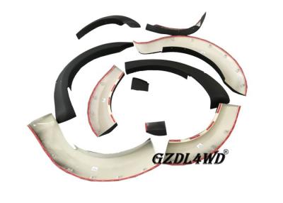 Cina Chiarori neri di plastica del cuscino ammortizzatore dell'arco della ruota dell'ABS dei ricambi auto per Ford Everest 2015-2016 in vendita