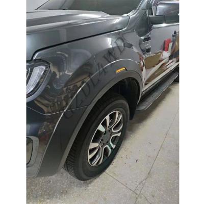 Cina Ford Ranger T7 T8 Matte Black Wheel Arch Flares 2015-2019 con luce in vendita