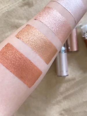 China New product makeup highlight shimmering soft body highlight liquid Highlighter Spray for sale