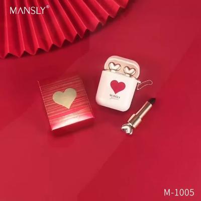 China Lipstick for Schoolgirls Cheap Supple Moisturizing Long-lasting Makeup Matte Silky Light Lip Makeup for sale