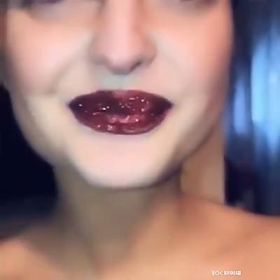 China 18 Colors Diamond Glitter Cosmetic LipGloss Long Lasting Glitter Liquid Lip Gloss for sale