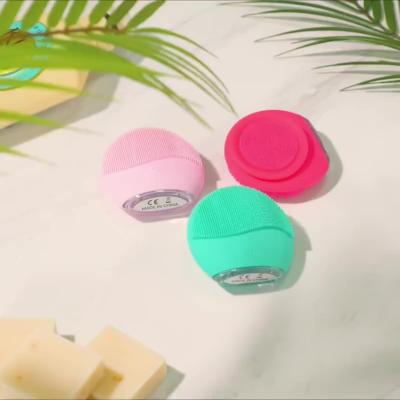 China 2021 Top Selling Logo Branded Facial Cleansing Brush Electric Silicone Face Brush for sale