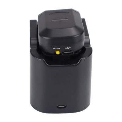 China Escáner portátil de dedos Bluetooth 1D 2D escáner de anillo inalámbrico en venta