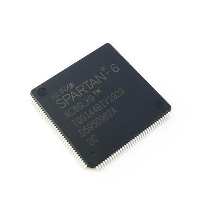 China XC6SLX9-2TQG144C Serie van de het Gebieds de Programmeerbare Poort van FPGA van de halfgeleiderkring Te koop
